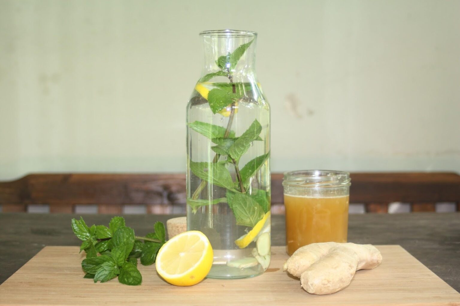 Cross Faded: Understanding the Meaning, Symptoms and Risks | NuggMD